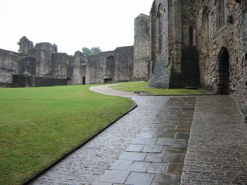England Trip 2004 - Chepstow Castle